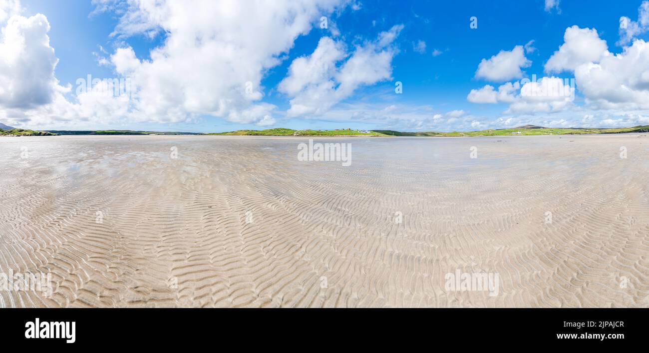 Wide panoramic view of Ardriol beach in Uig Bay on Isle of Lewis ...