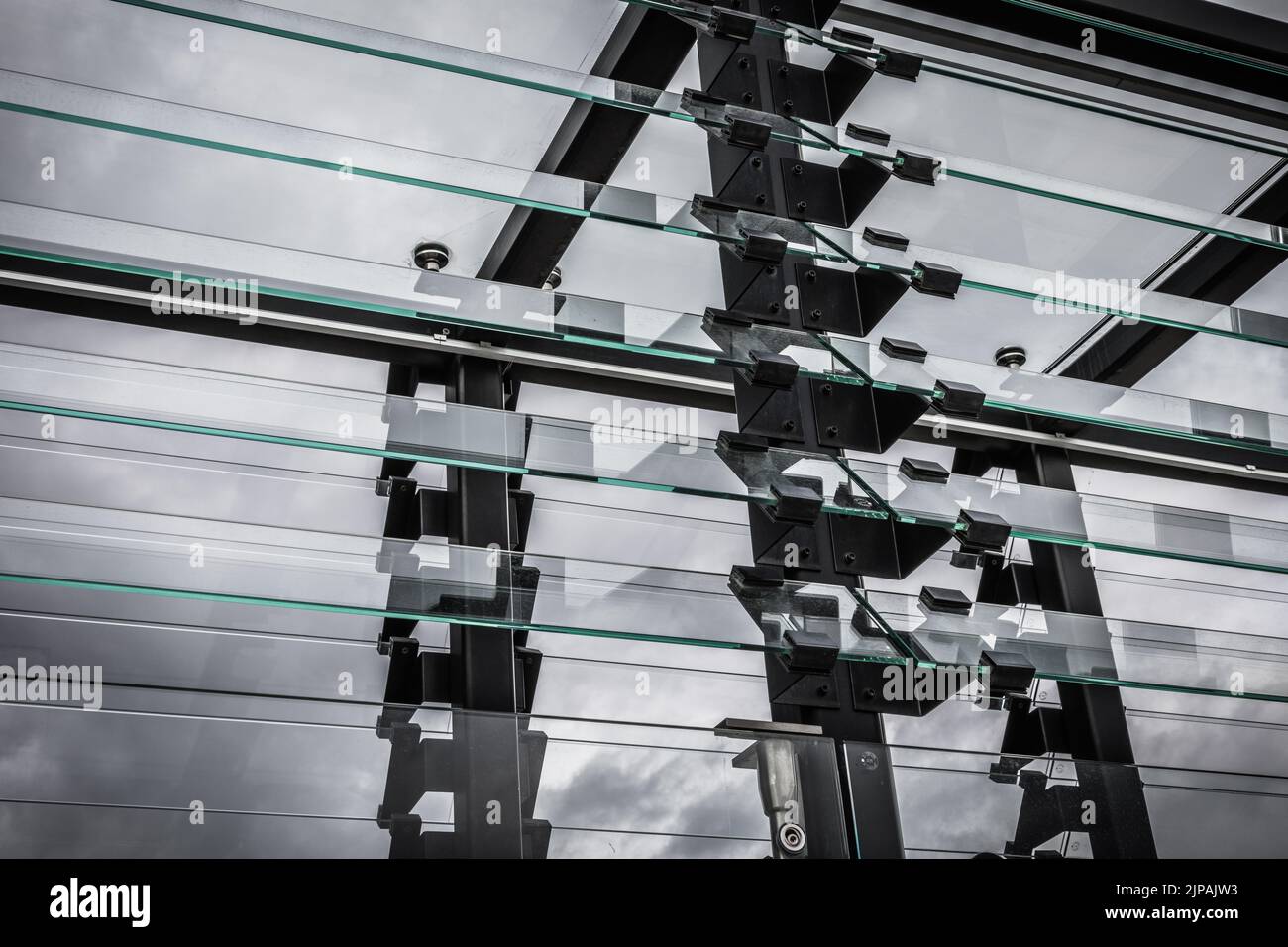 Glas elements hi-res stock photography and images - Alamy