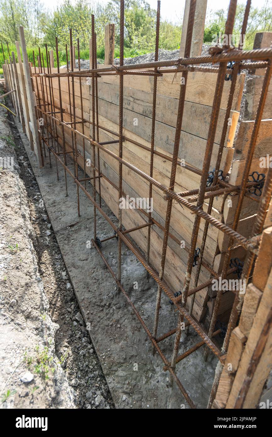 Tied rebar and mounted formwork close-up Stock Photo - Alamy