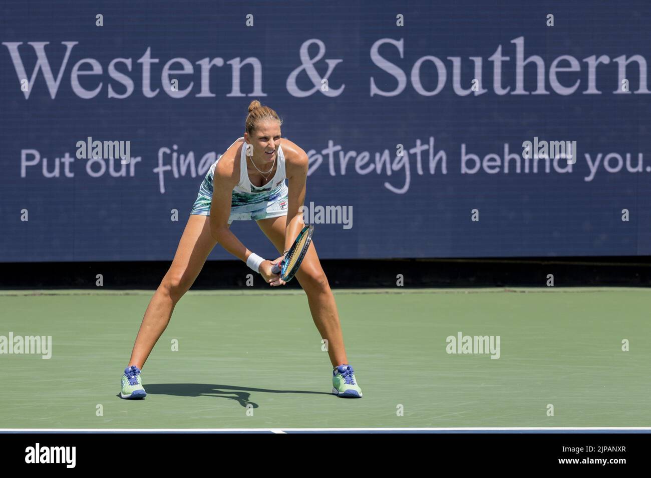 Mason, Ohio, USA. 16th Aug, 2022. Karolina Pliskova (CZE) awaits a ... Mason, Ohio, USA. 16th Aug, 2022. Karolina Pliskova (CZE) awaits a ...
