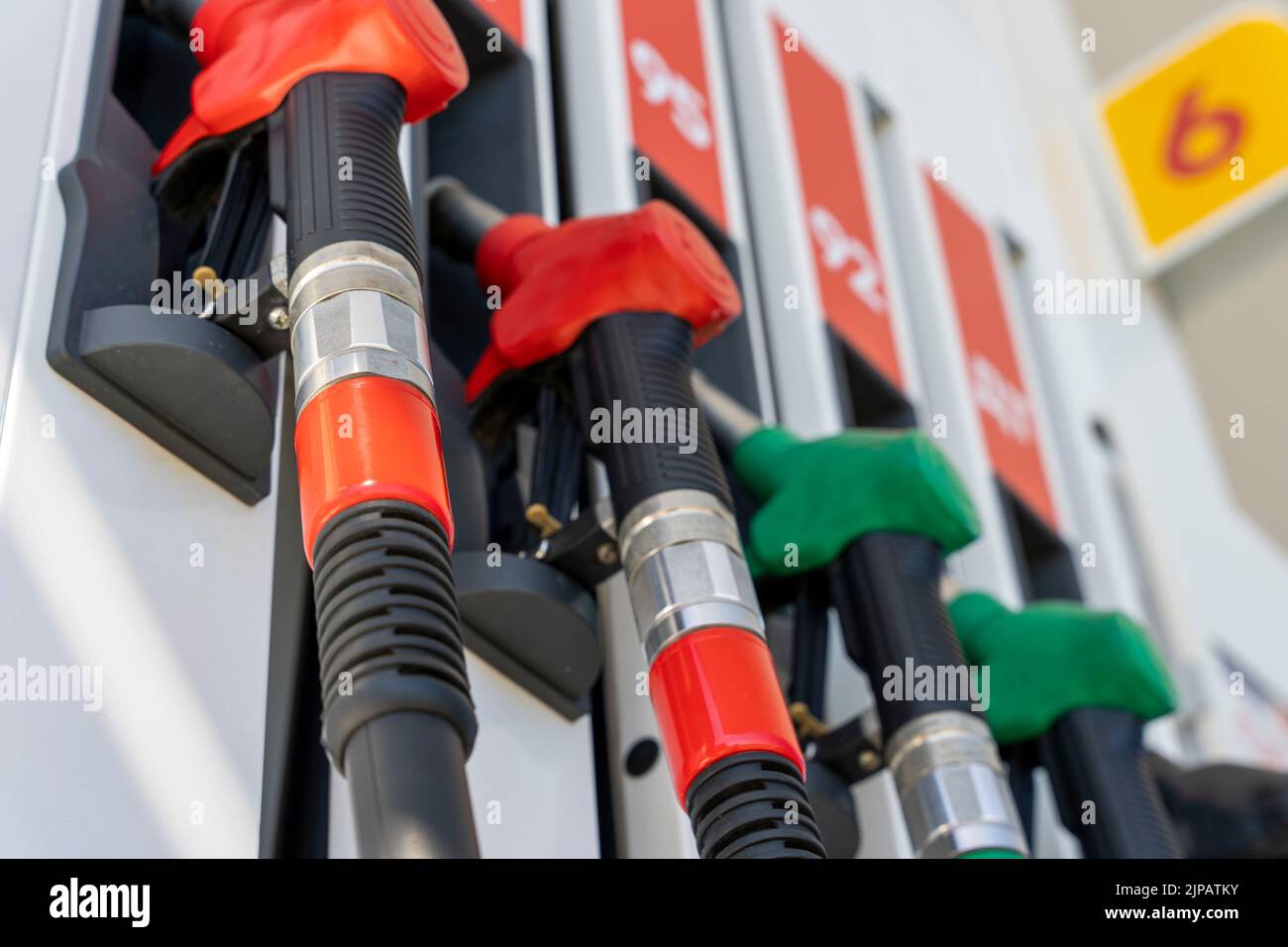 Oil shop gas station hi-res stock photography and images - Alamy