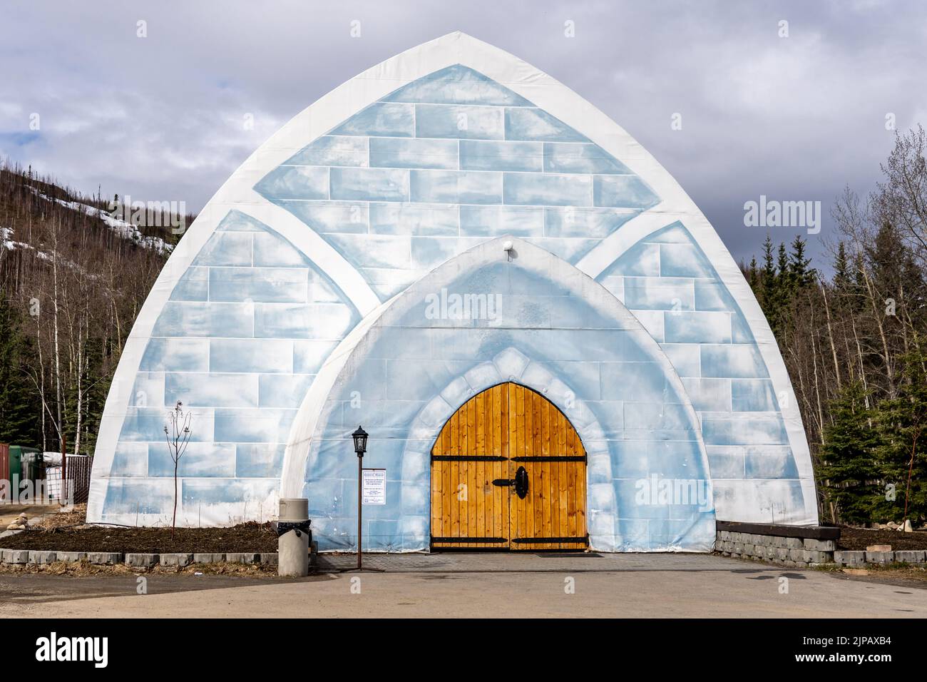 Fairbanks alaska ice museum hi-res stock photography and images - Alamy