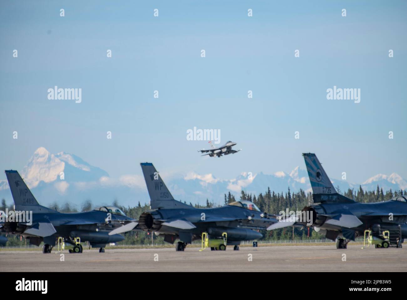 80th fighter generation squadron hi-res stock photography and images ...