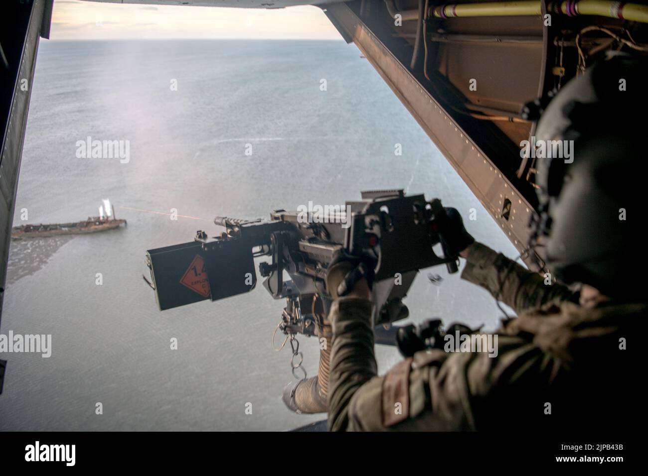 50 caliber machine gun mounted hi-res stock photography and images - Alamy