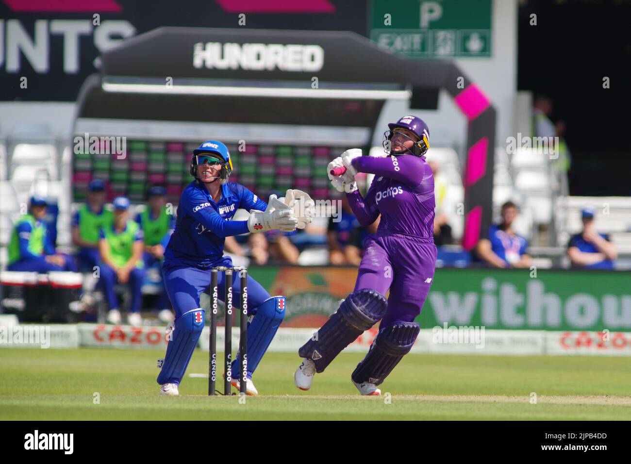 Beth mooney london spirit hi-res stock photography and images - Alamy