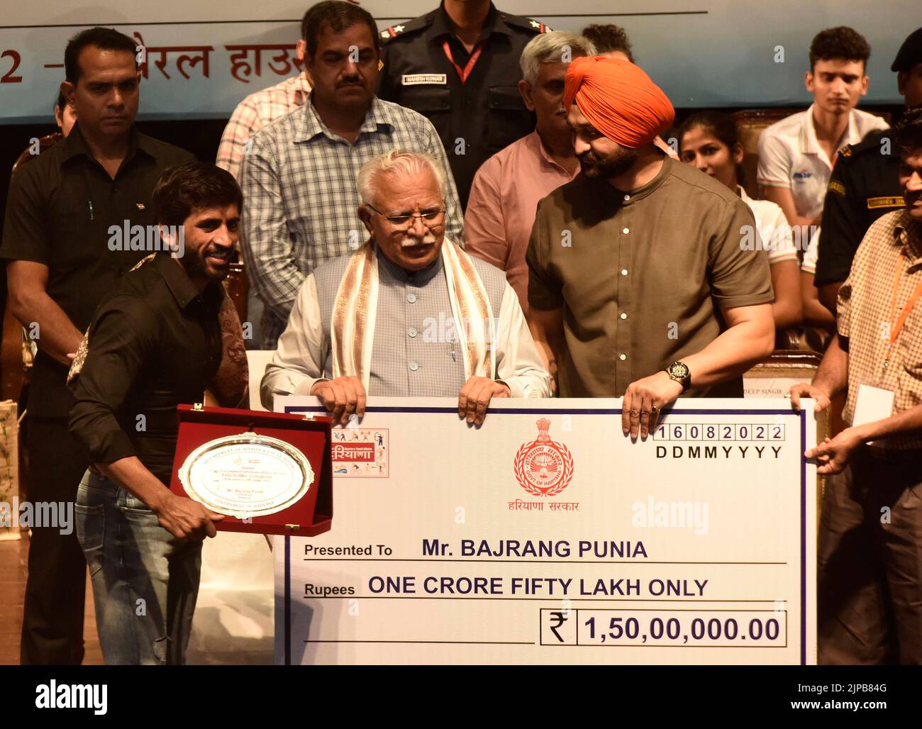 GURUGRAM, INDIA - AUGUST 16: Haryana CM Manohar Lal Khattar and sports ...