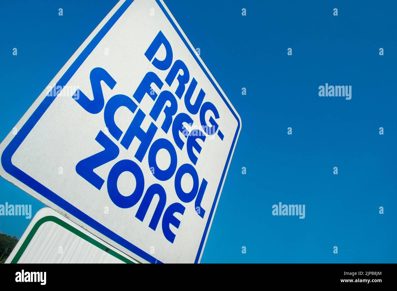 Drug Free School Zone Sign about drugs with kids due to state and ...