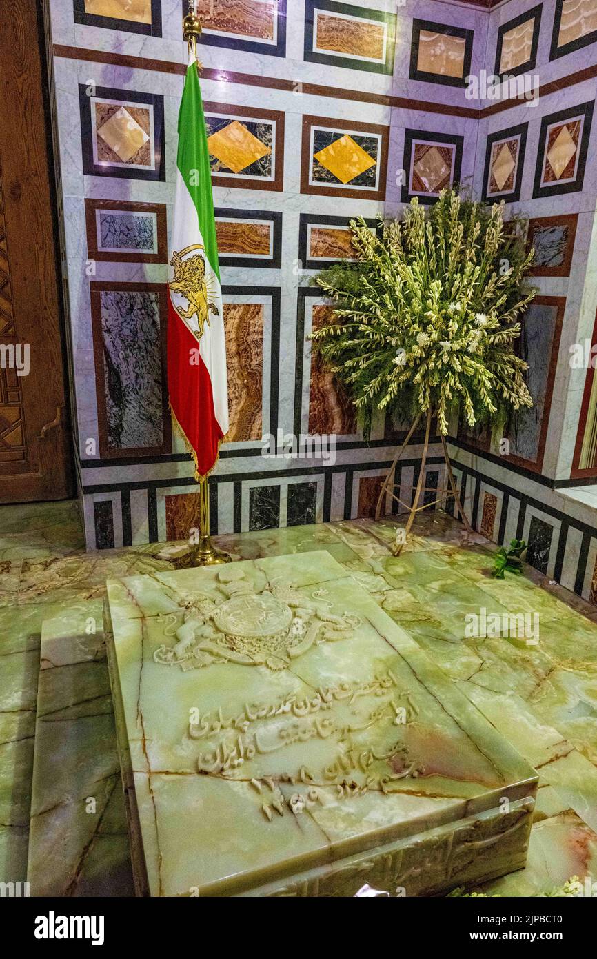 Inside Mosque-Madrasa of Sultan Hassan in Cairo, Egypt. (Photo by DPPA ...