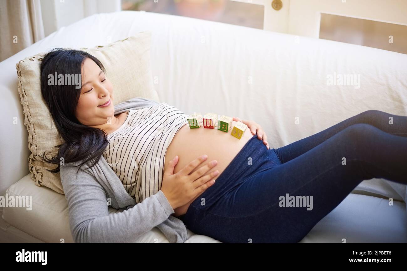 The busy body hi-res stock photography and images - Alamy