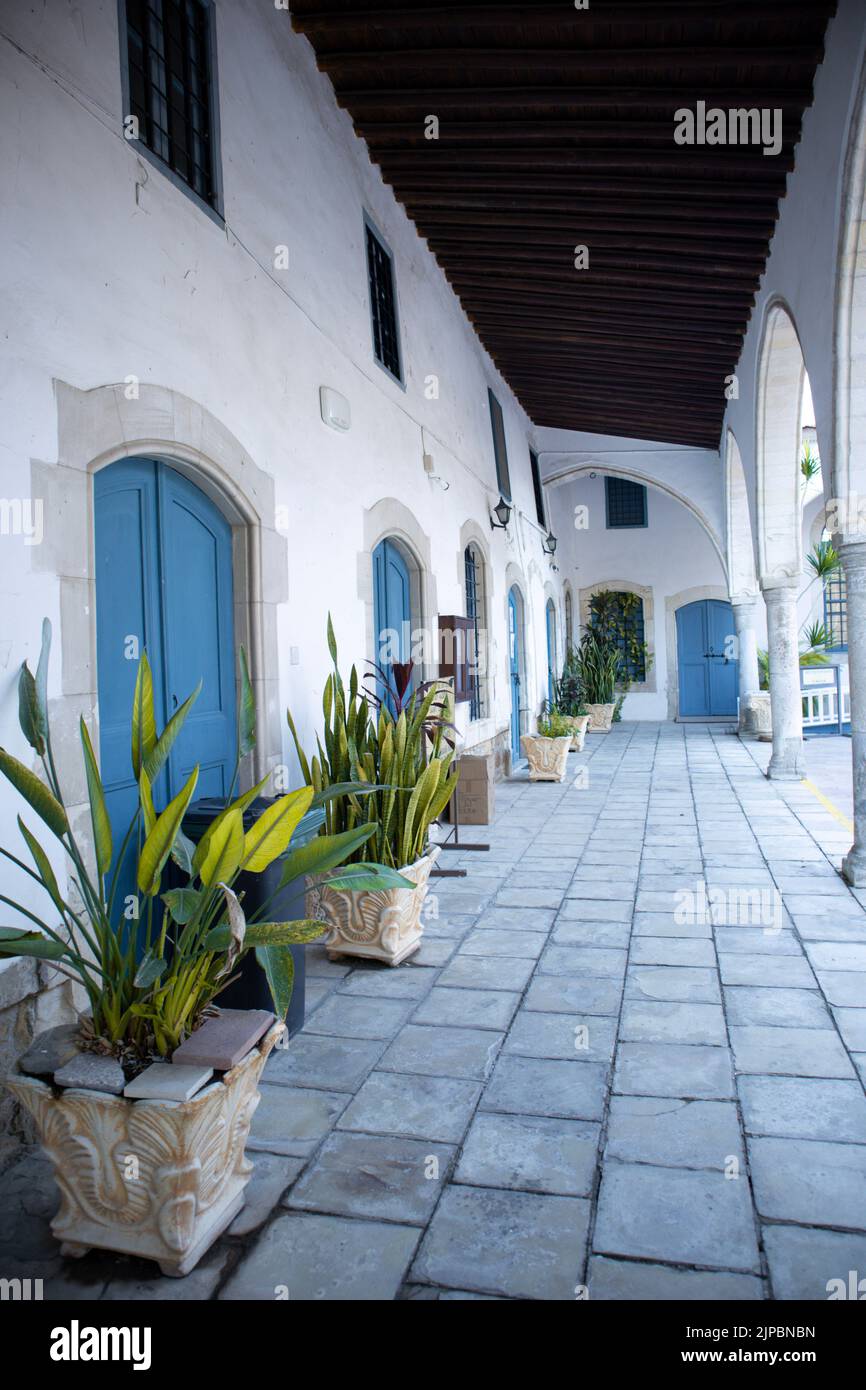 Byzantine arch windows hi-res stock photography and images - Alamy