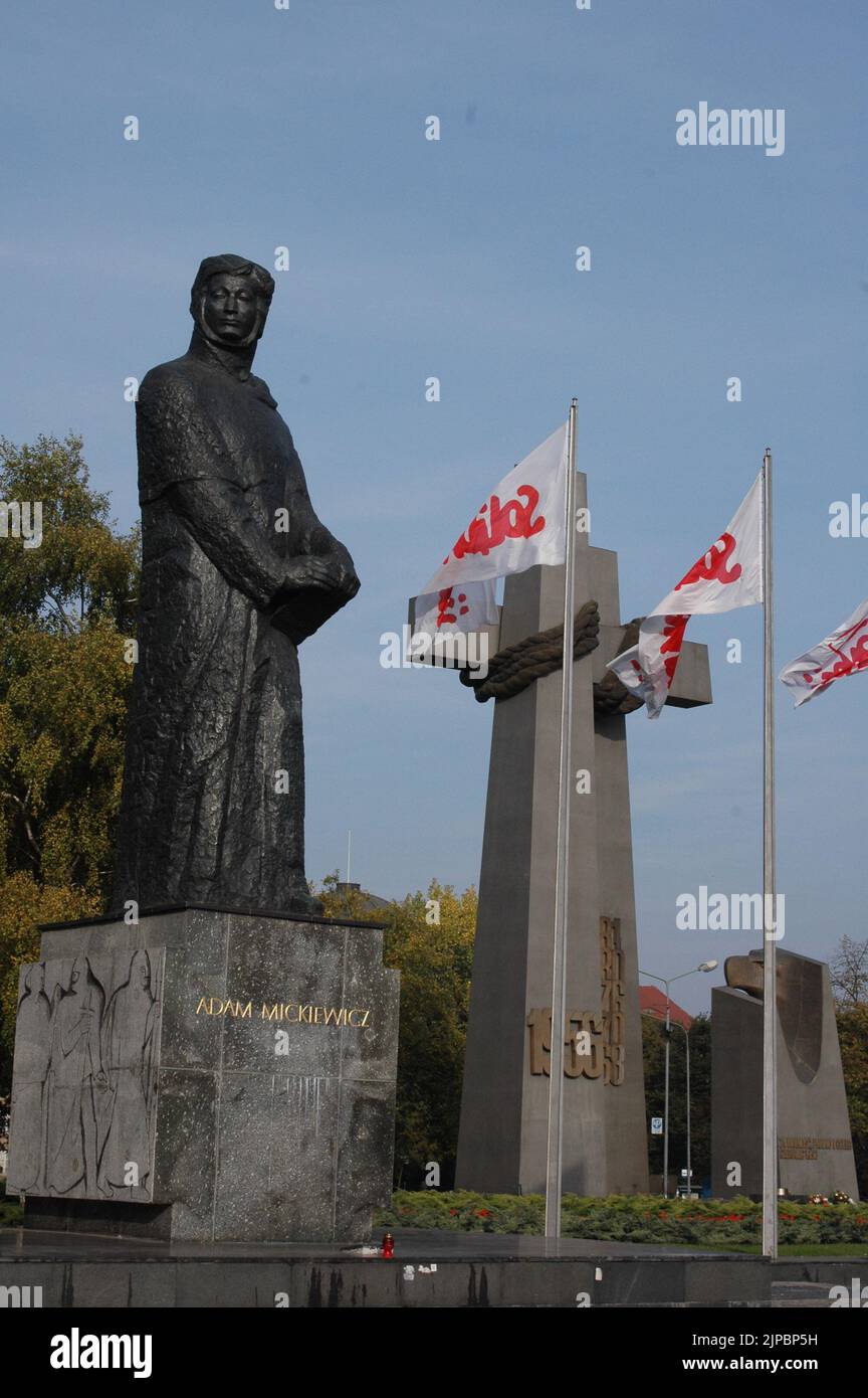 Statue of polish poet and Poznan Poaldn Oct. 20,2005 .(Photo by Francis ...