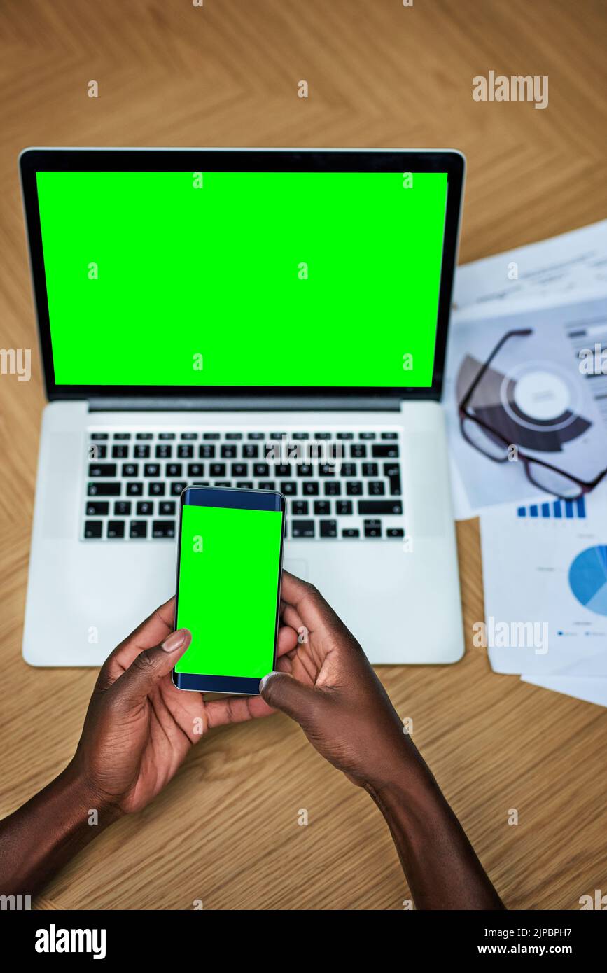 Screen people hi-res stock photography and images - Alamy