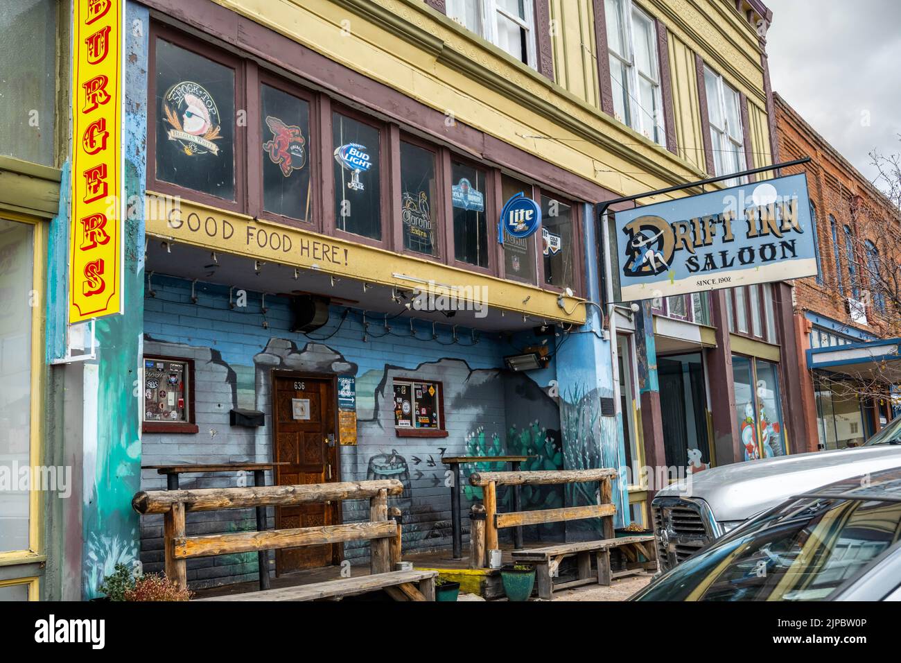Globe, AZ, USA - Dec 25, 2021: The Drift Inn Saloon Stock Photo - Alamy