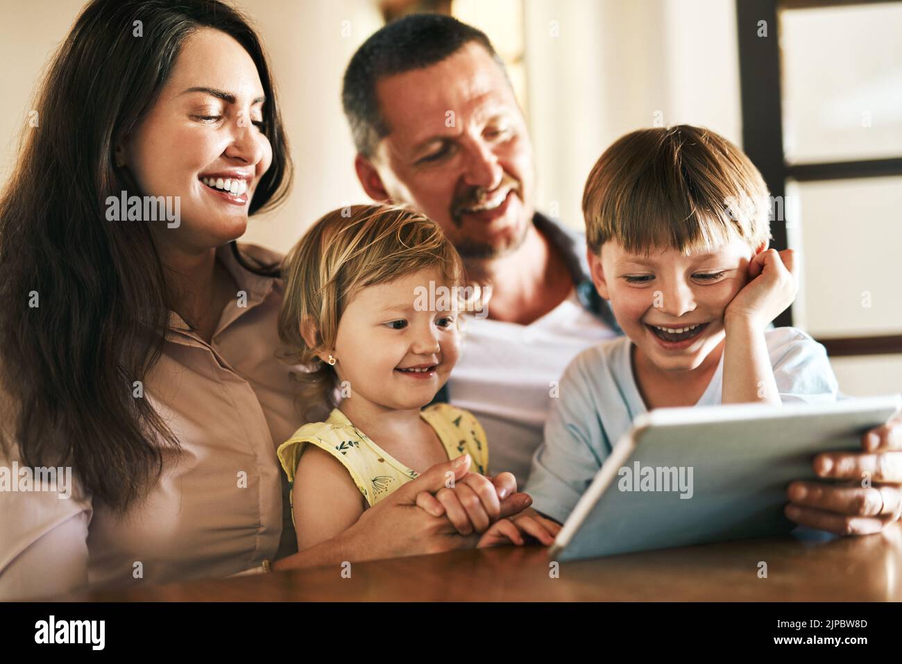 Home activities for children hi-res stock photography and images - Alamy