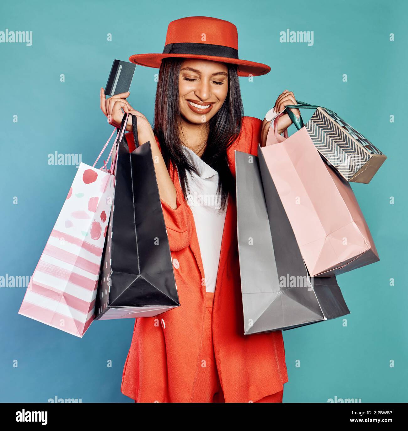 Shopper woman posing shopping hi-res stock photography and images - Alamy
