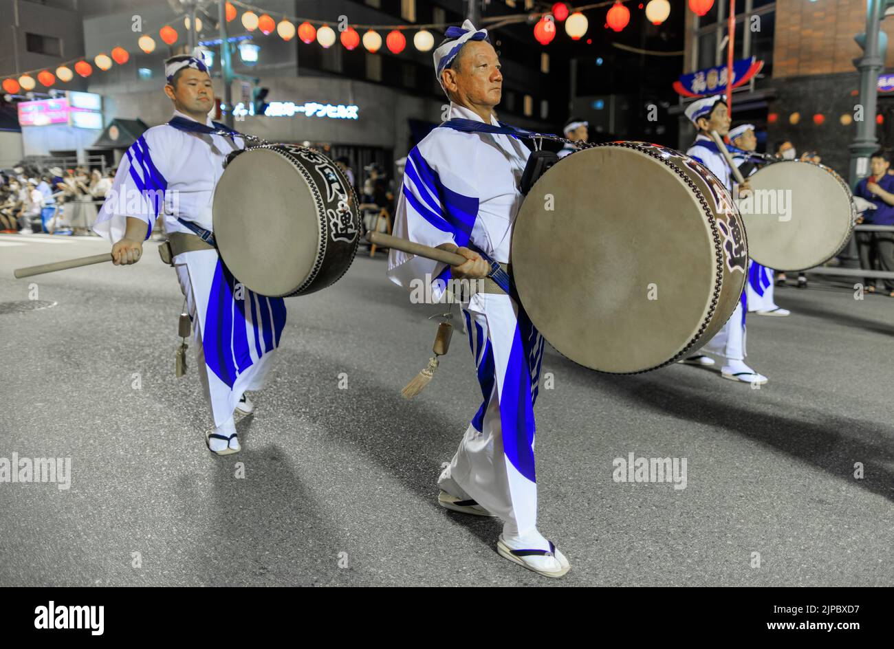 Taiko drummers traditional summer festival hi-res stock photography and ...