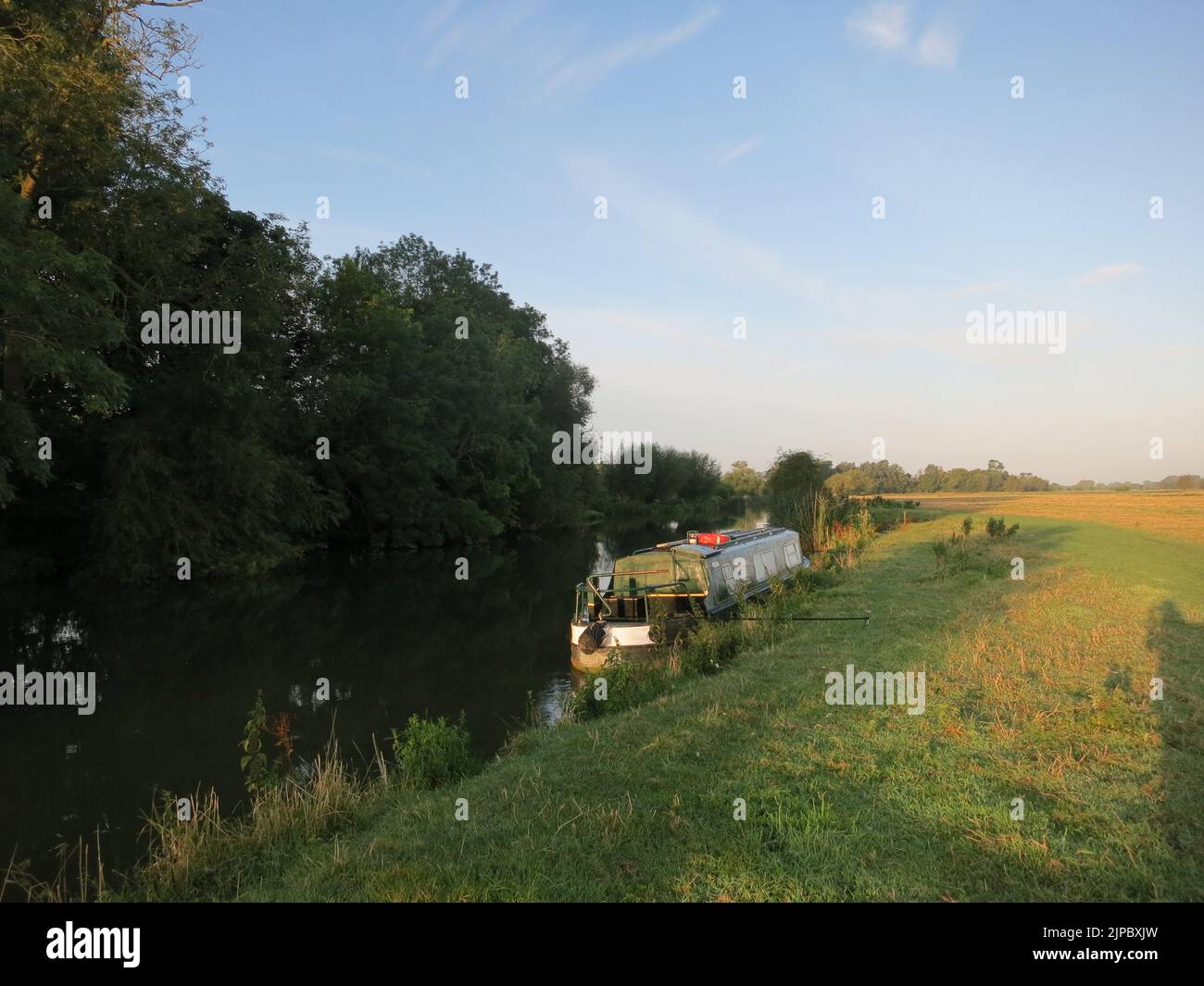 Thames Path National Trail. Long-distance trail. The River Thames ...
