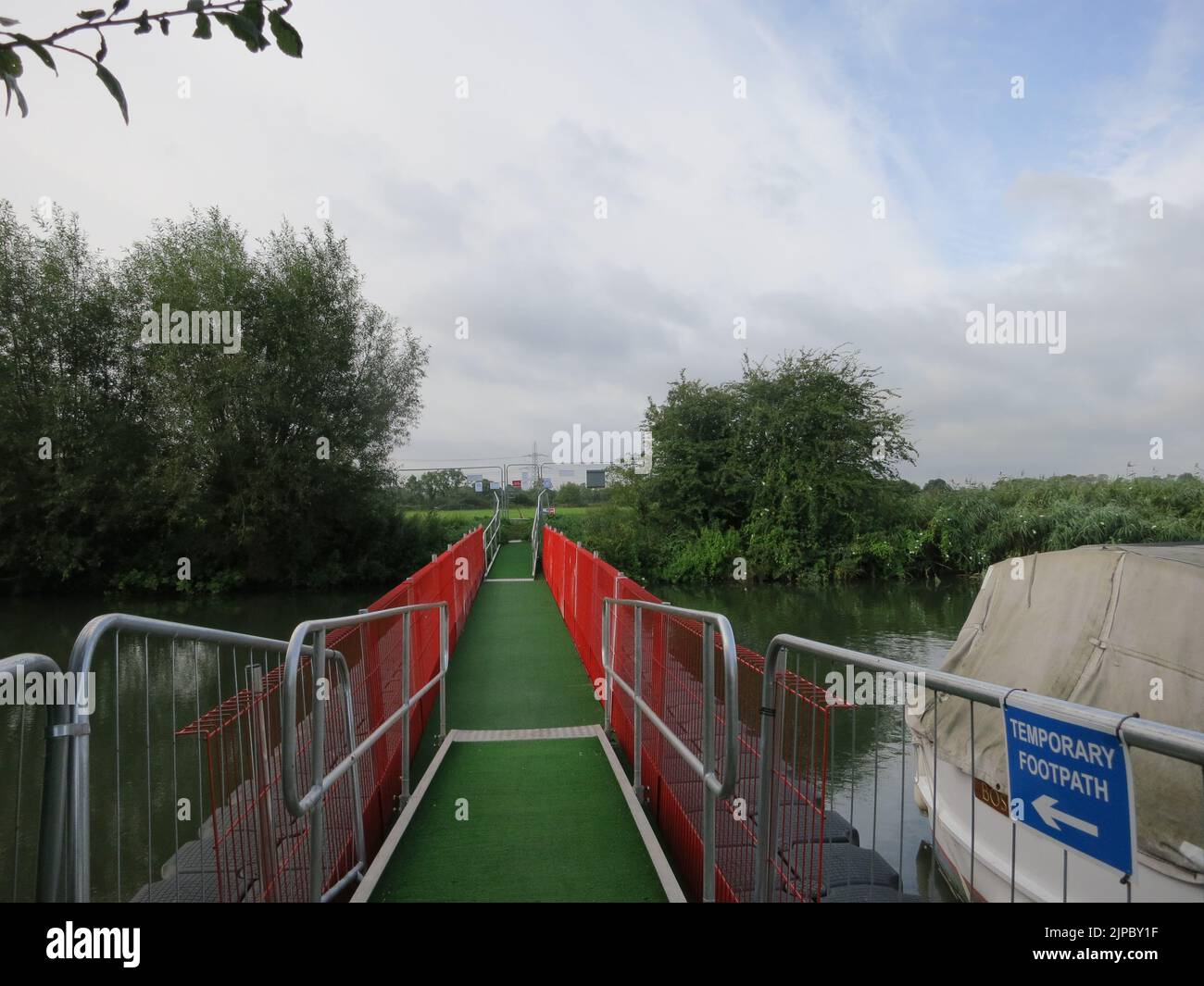 Thames Path National Trail. Long-distance trail. The River Thames ...