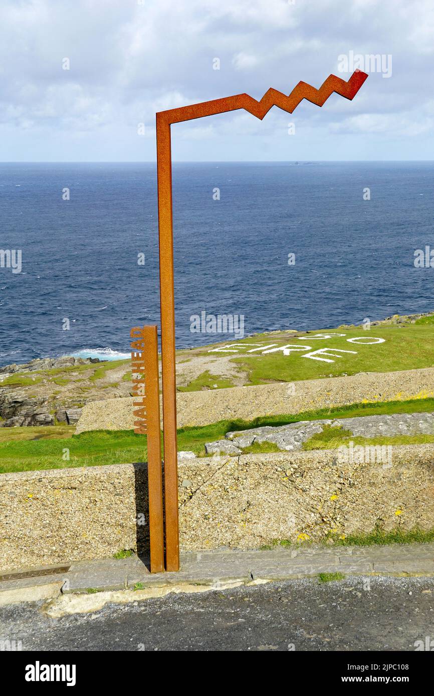 Wild atlantic way metal sign hi-res stock photography and images - Alamy
