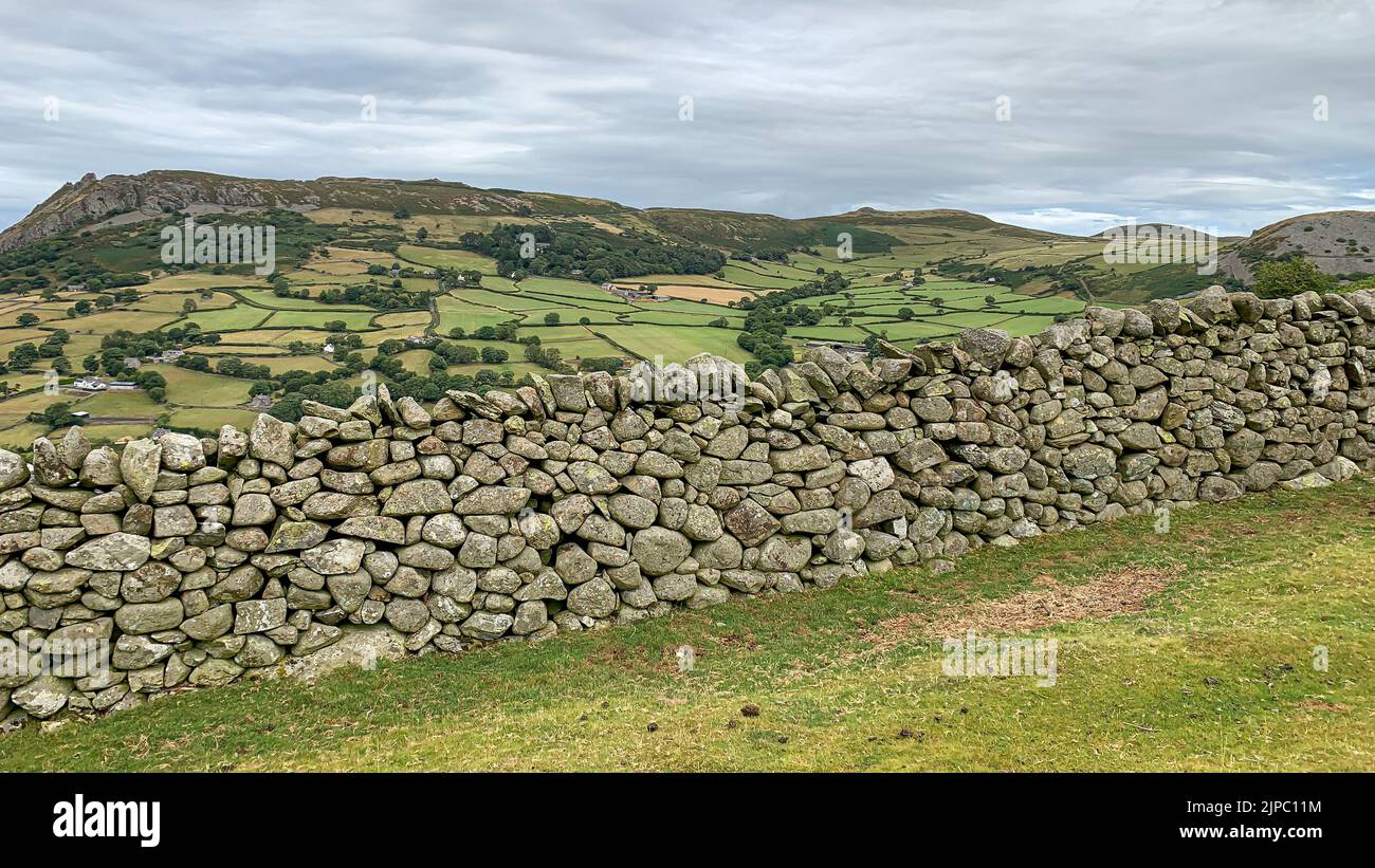 Typical stone wall in the welsh countryside. Snowdonia National Park ...