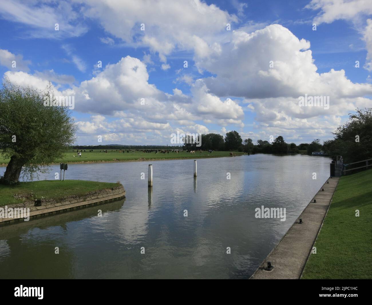 Thames Path National Trail. Long-distance trail. The River Thames ...