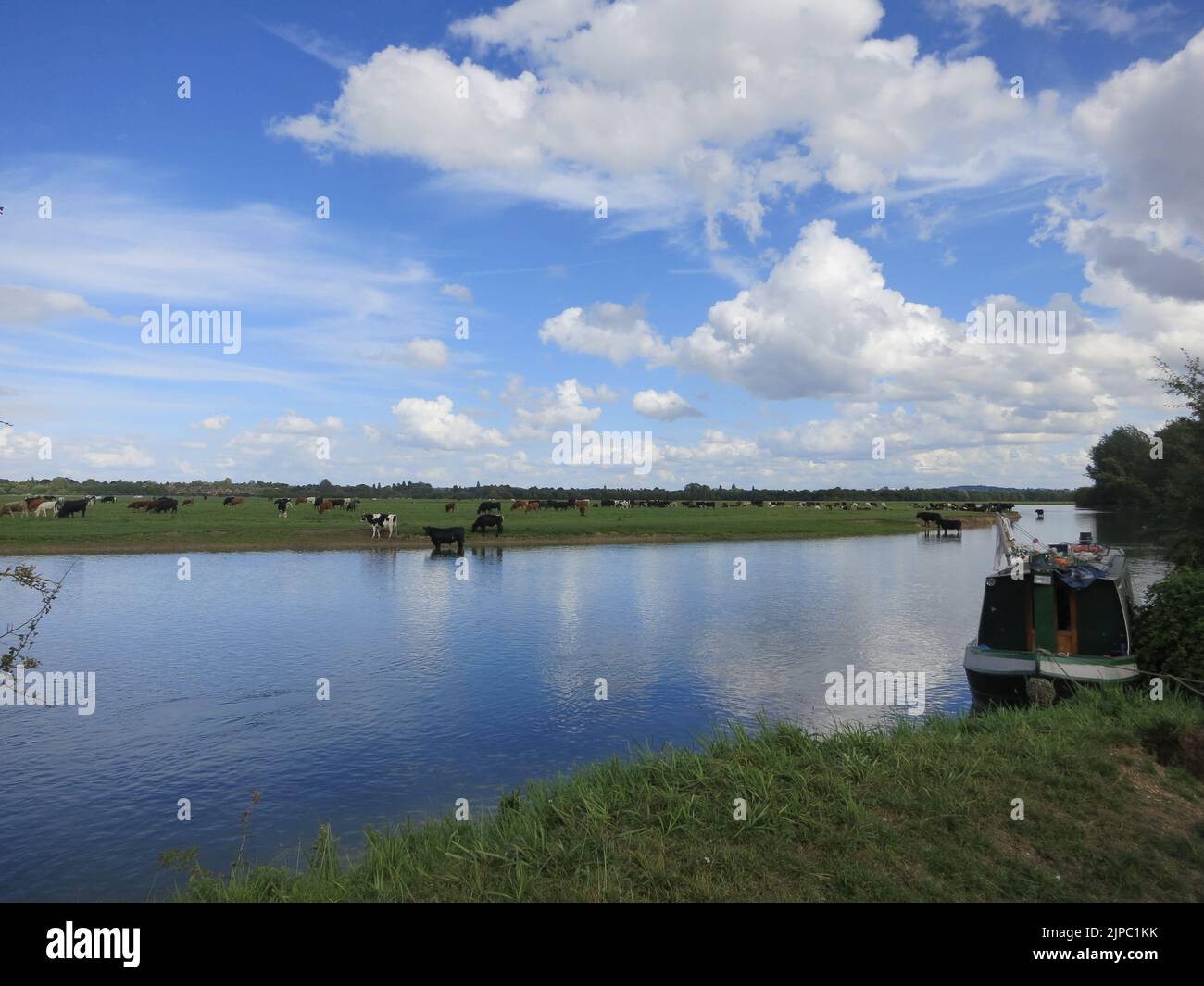 Thames Path National Trail. Long-distance trail. The River Thames ...