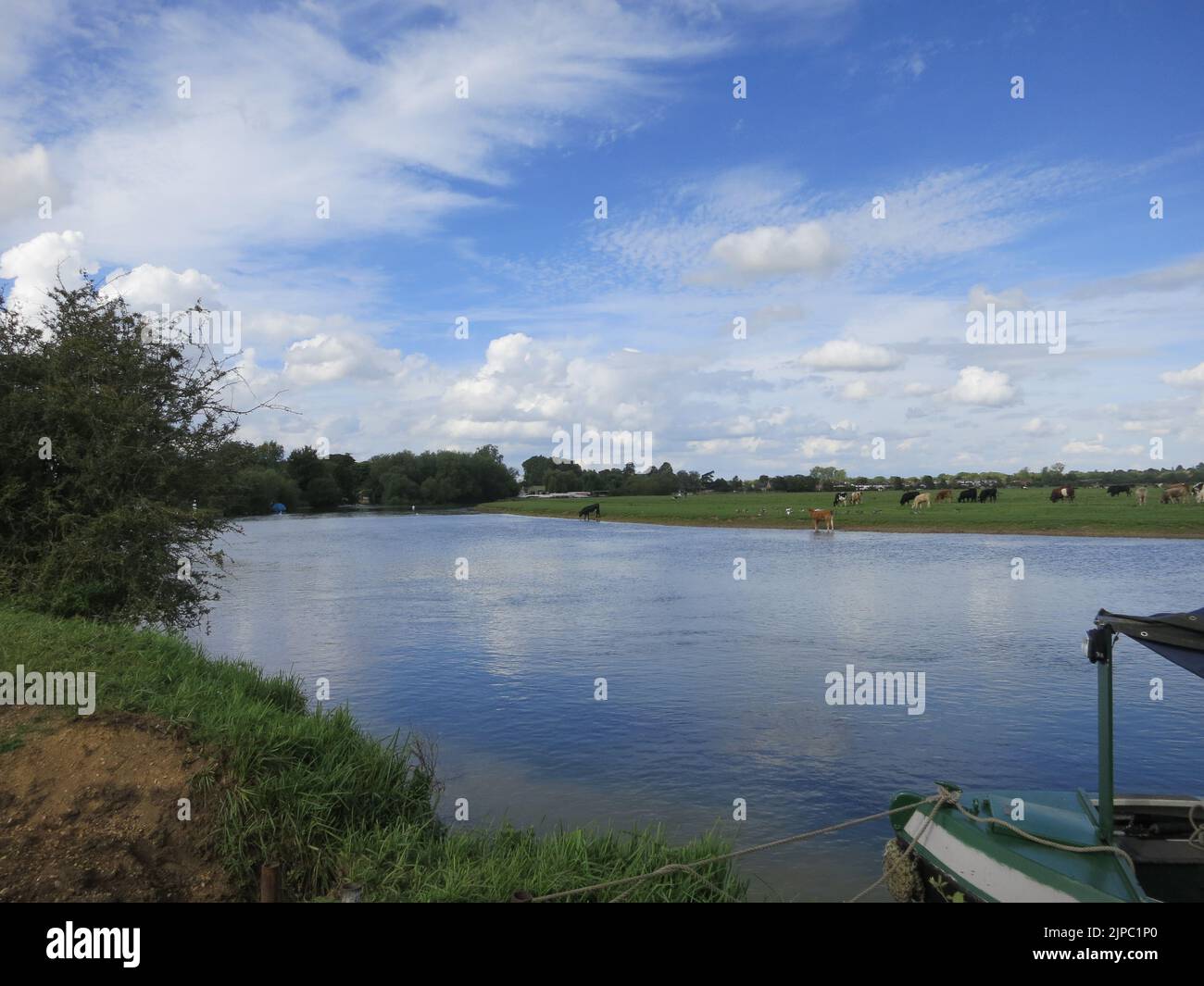 Thames Path National Trail. Long-distance trail. The River Thames ...