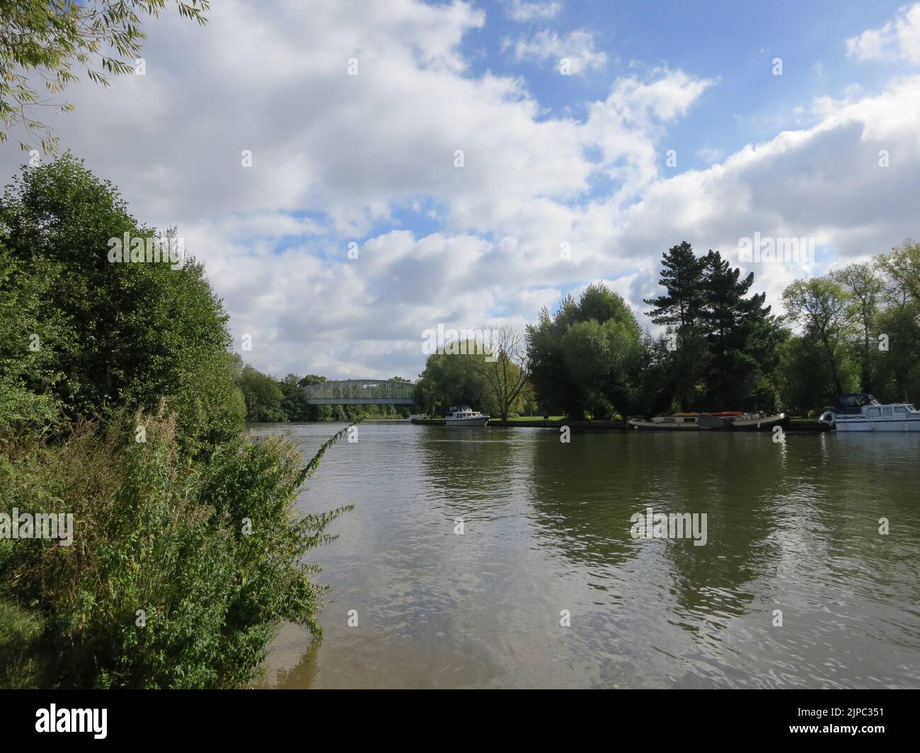 Thames Path National Trail. Long-distance trail. The River Thames ...