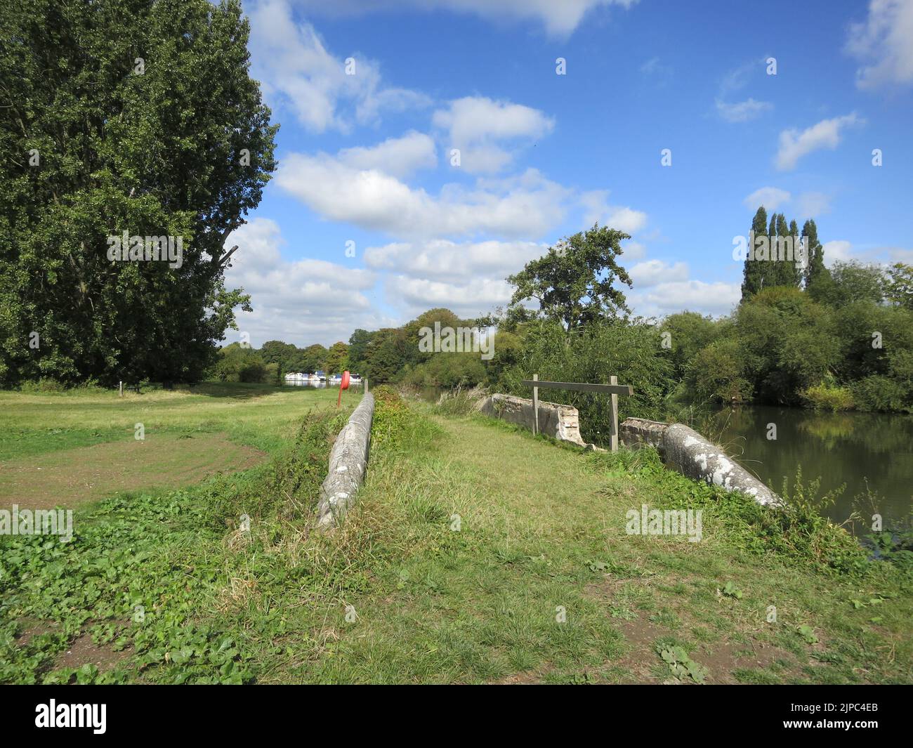 Thames Path National Trail. Long-distance trail. The River Thames ...