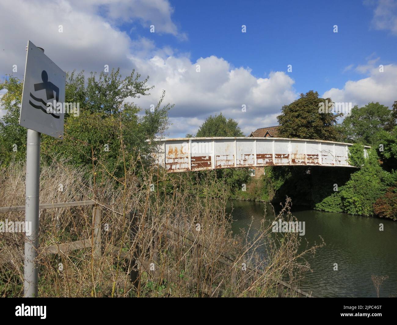 Thames Path National Trail. Long-distance trail. The River Thames ...