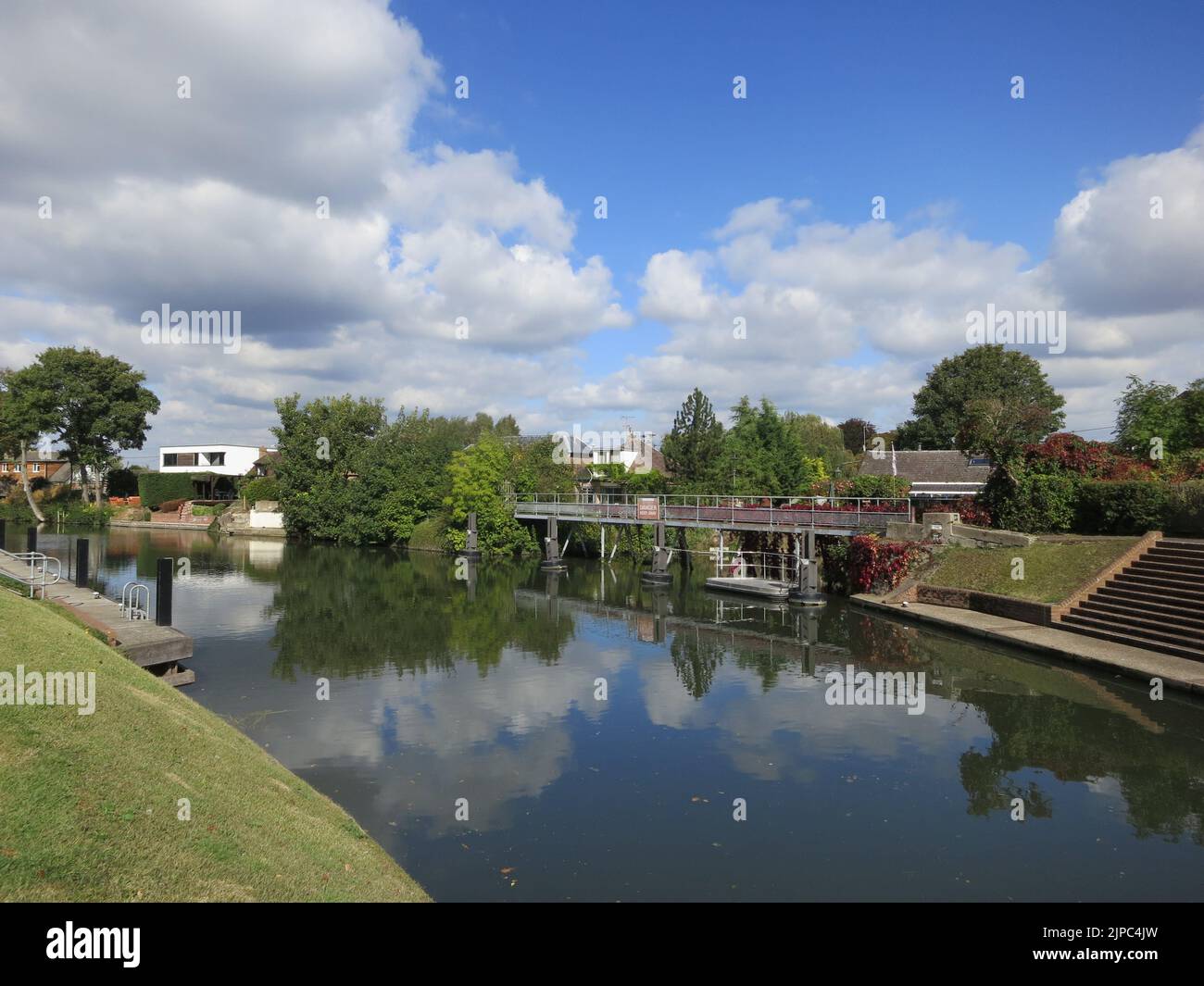Thames Path National Trail. Long-distance trail. The River Thames ...
