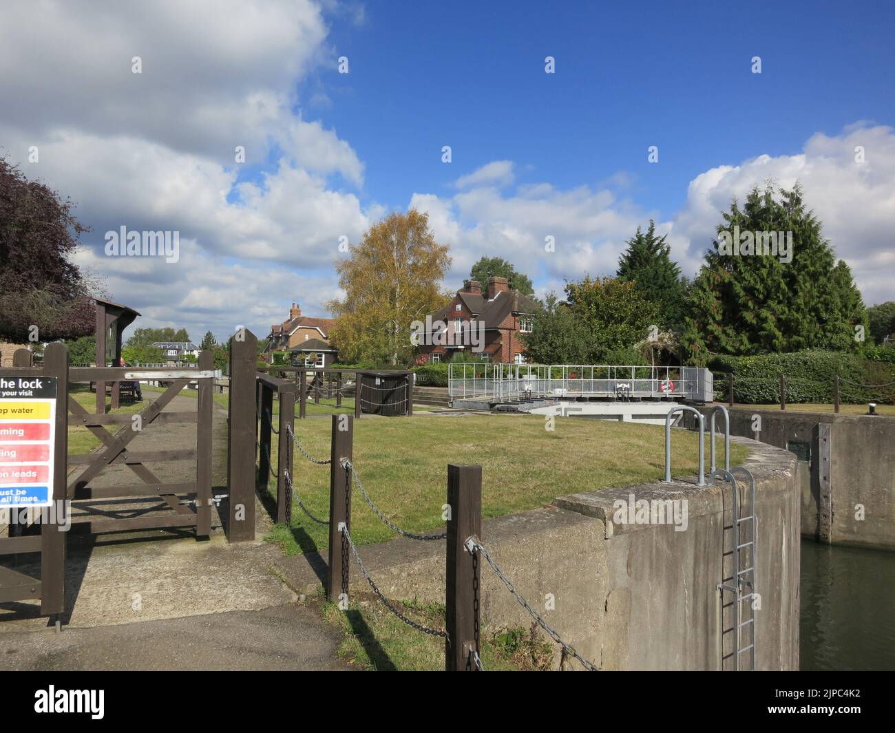 Thames Path National Trail. Long-distance trail. The River Thames ...