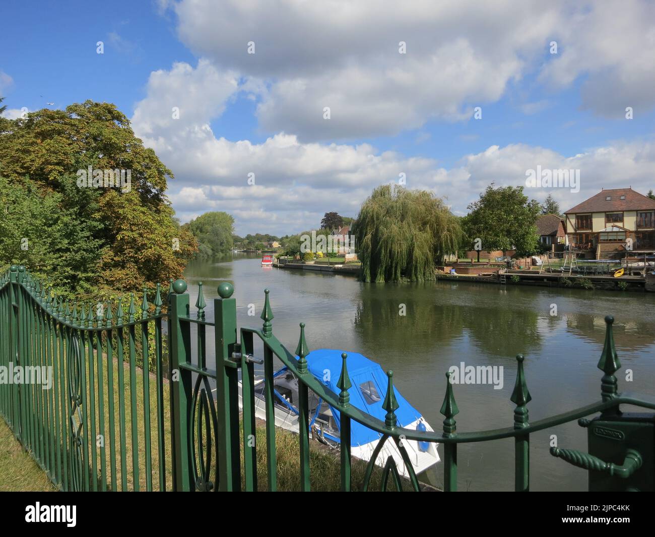 Thames Path National Trail. Long-distance trail. The River Thames ...