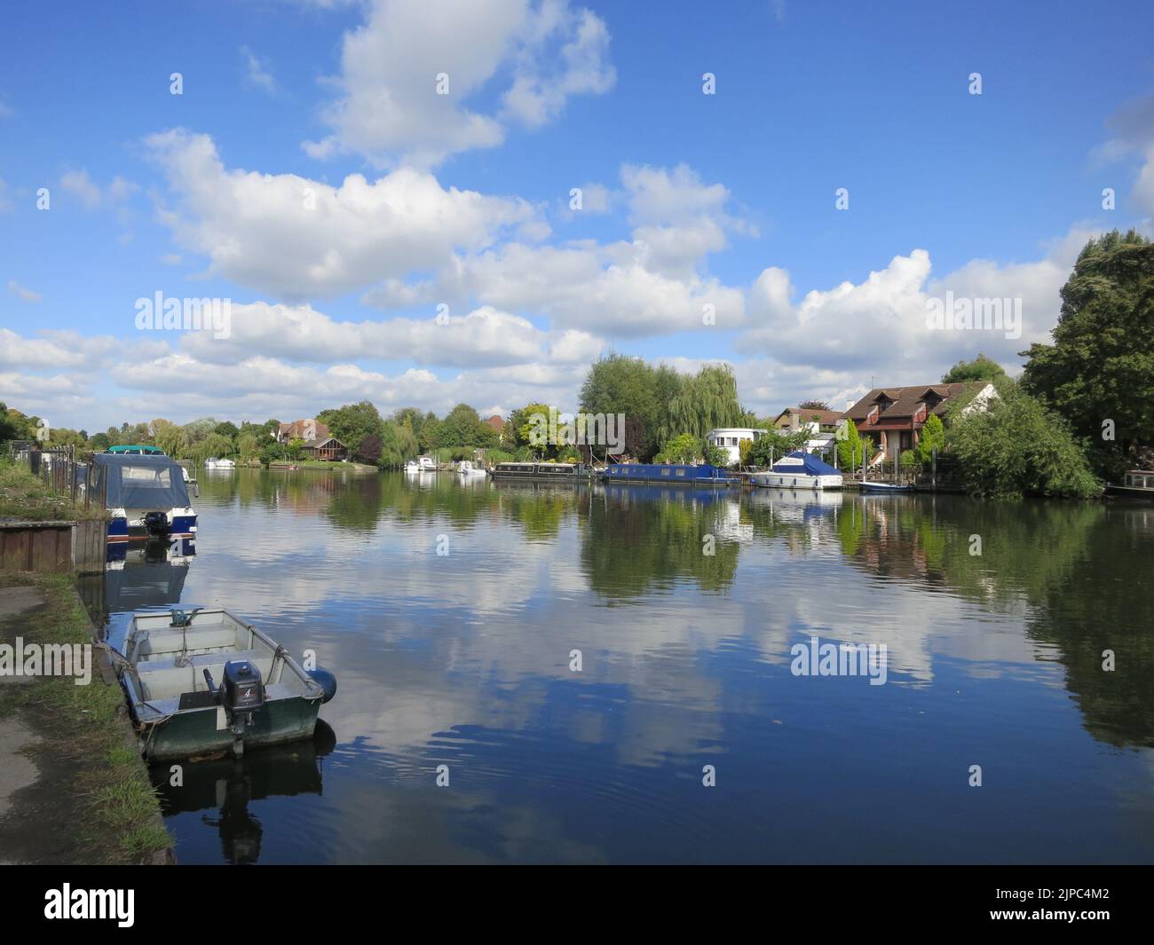 Thames Path National Trail. Long-distance trail. The River Thames ...
