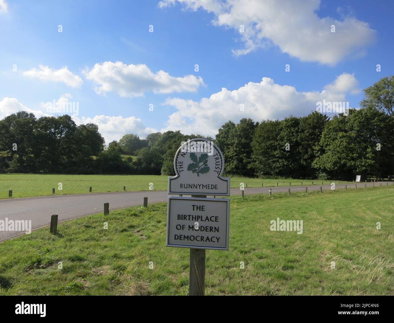 Thames Path National Trail. Long-distance trail. The River Thames ...