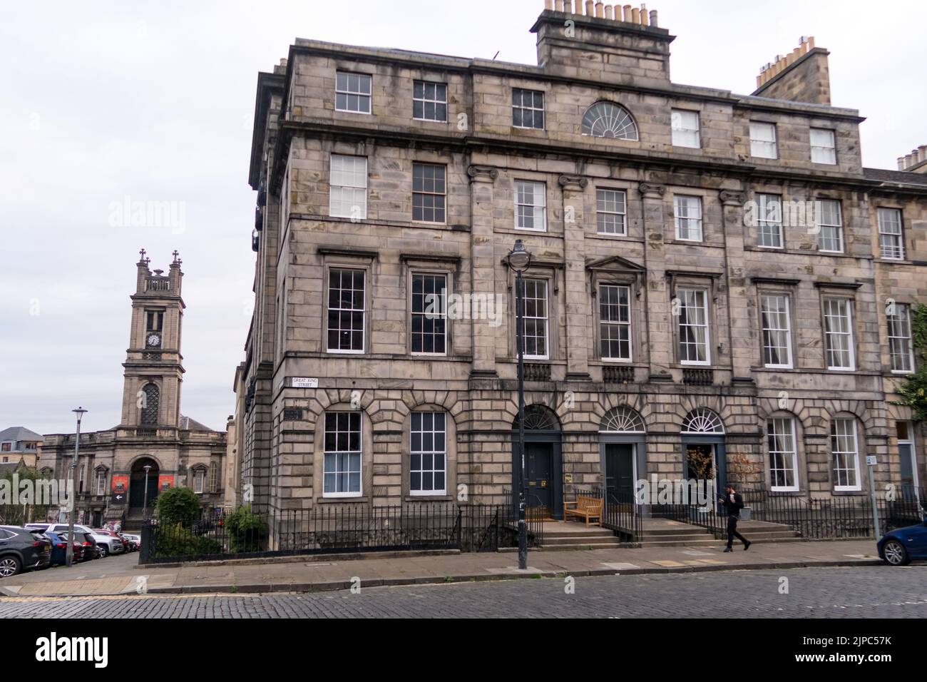 A view of Georgian buildings in Edinburgh New Town Stock Photo - Alamy