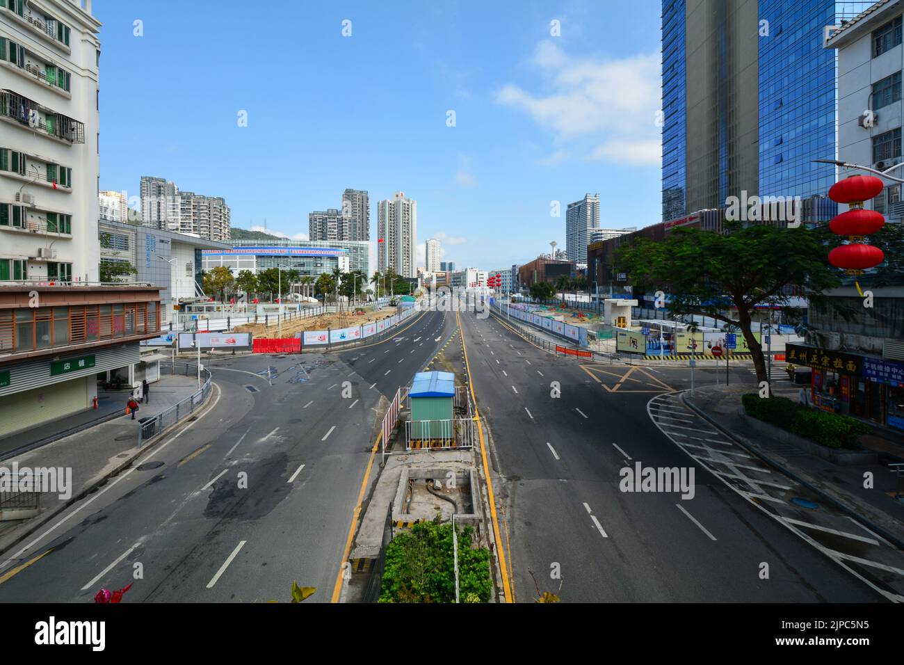 Yantian district hi-res stock photography and images - Alamy