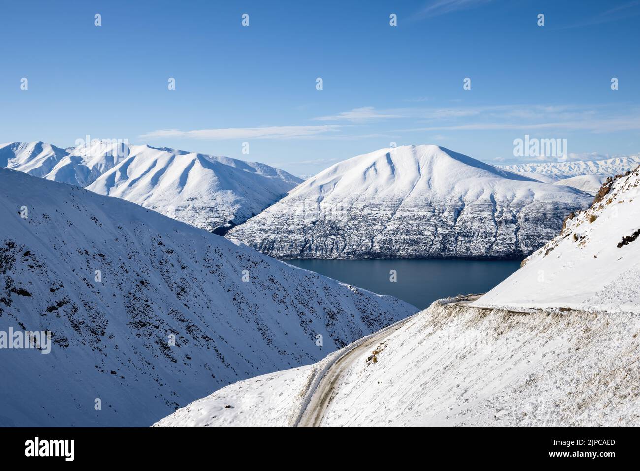 View of Ben Ohau range and Lake Ohau from the winding road to the ...
