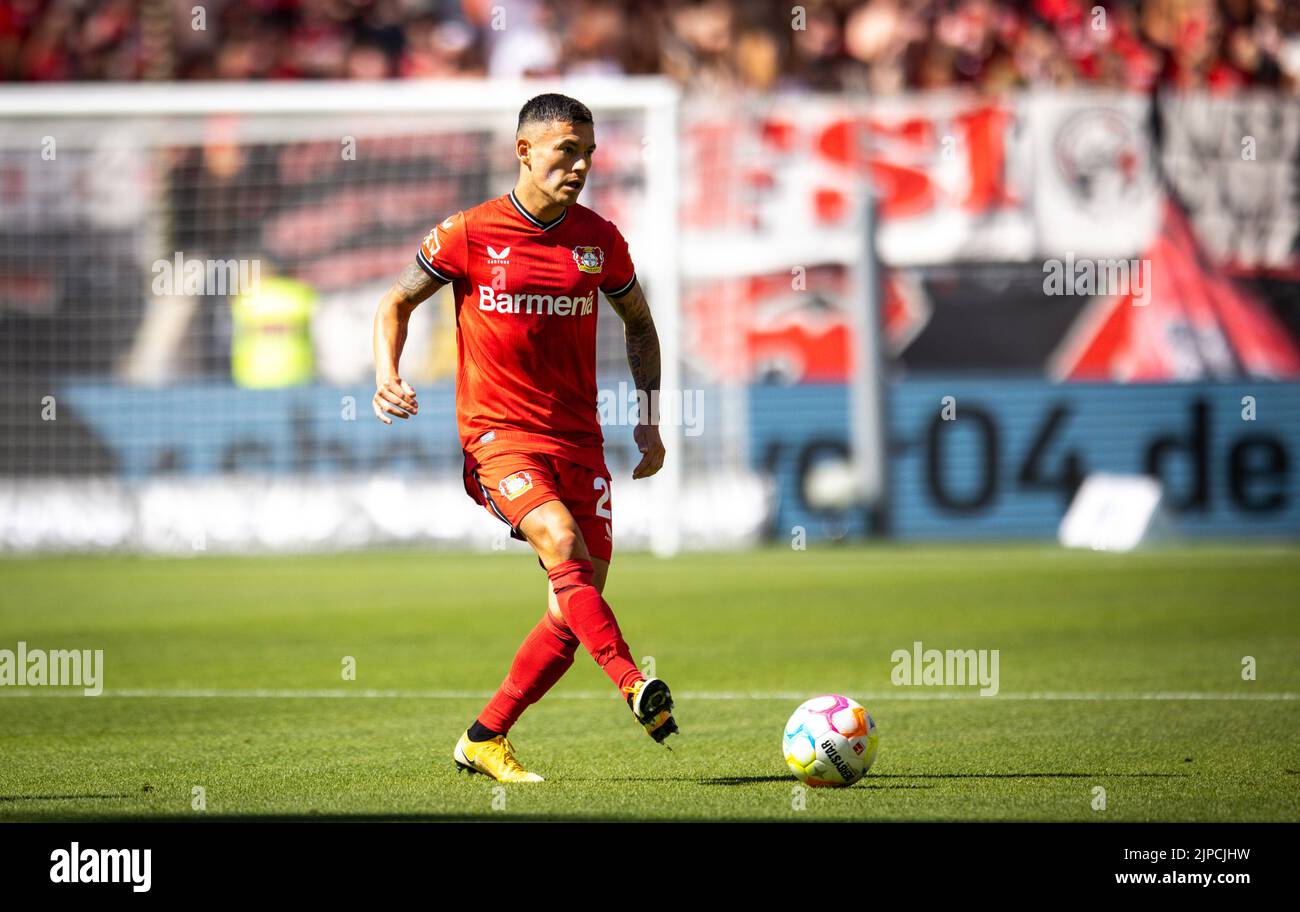 Charles aranguiz of bayer hi-res stock photography and images - Alamy