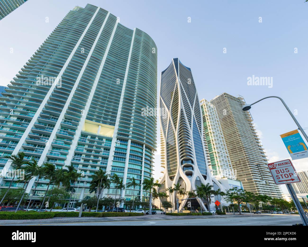 One Thousand Museum High-rise Building by Architect Zaha Hadid, Skyline ...