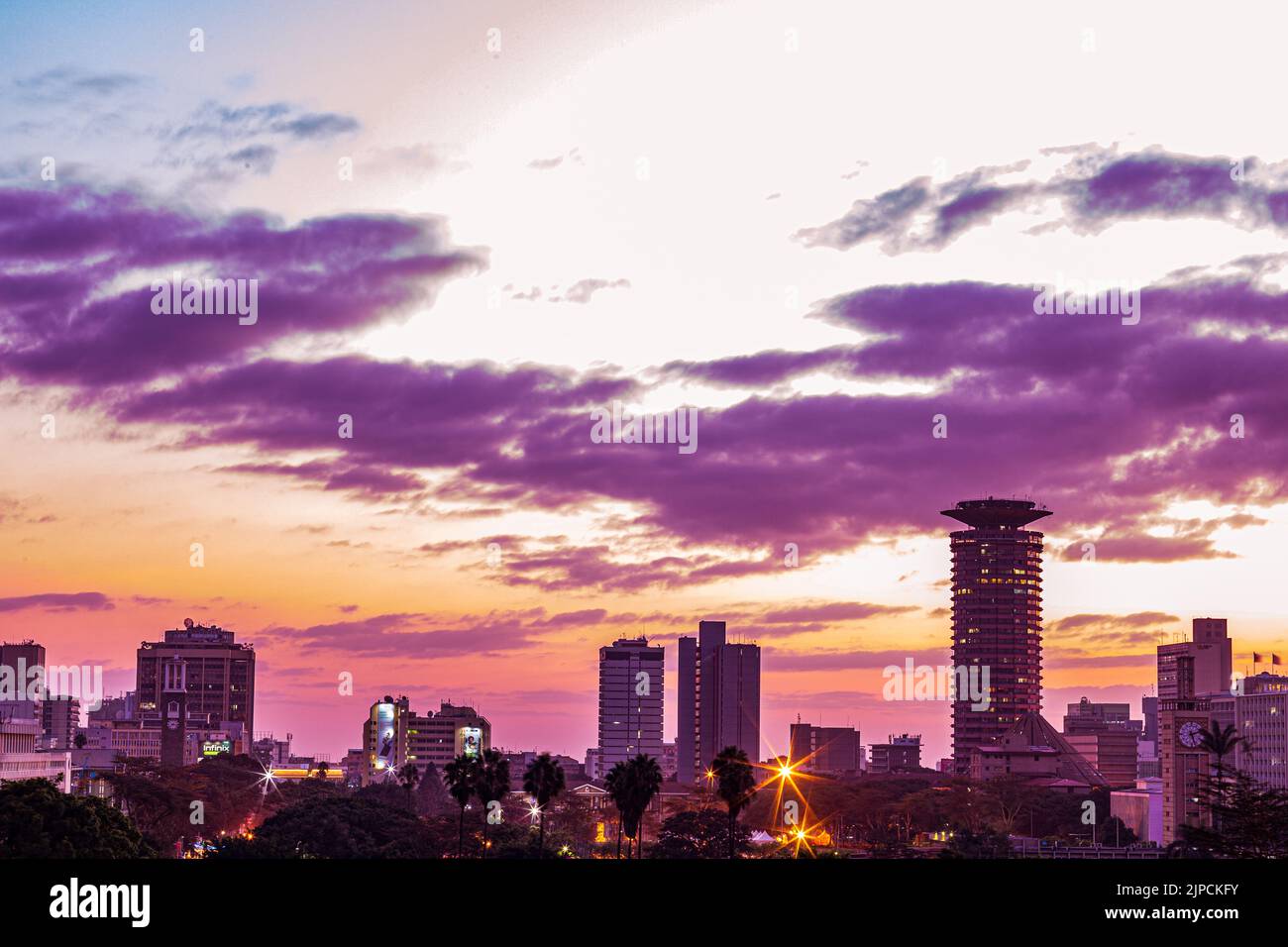 Aerial scenery skyscrapers silhouette hi-res stock photography and ...