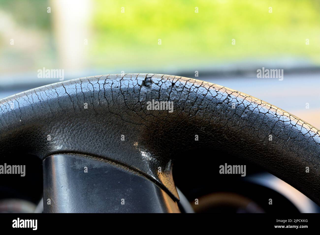 Car used defect hi-res stock photography and images - Alamy