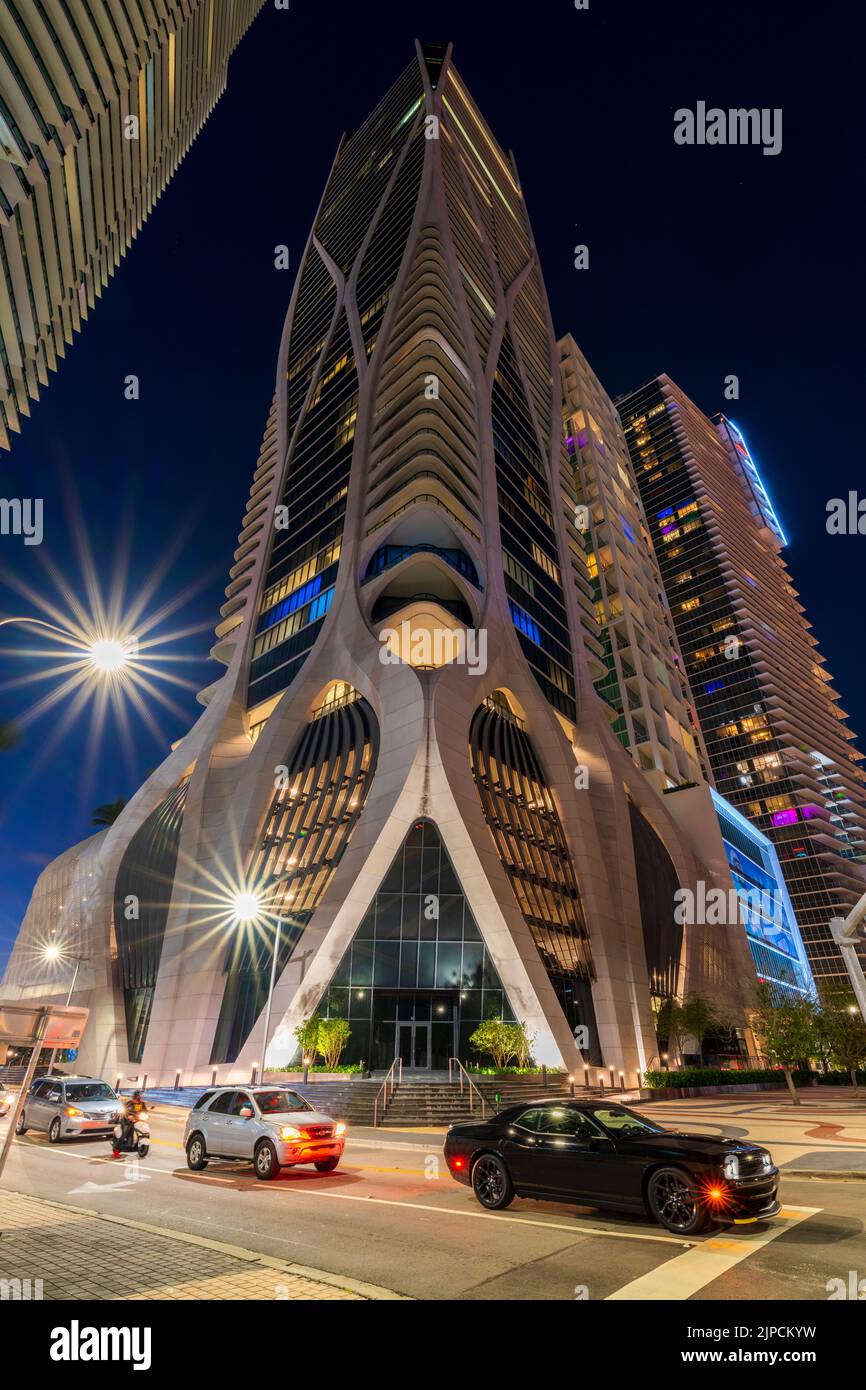 One Thousand Museum High-rise Building by Architect Zaha Hadid, Skyline ...