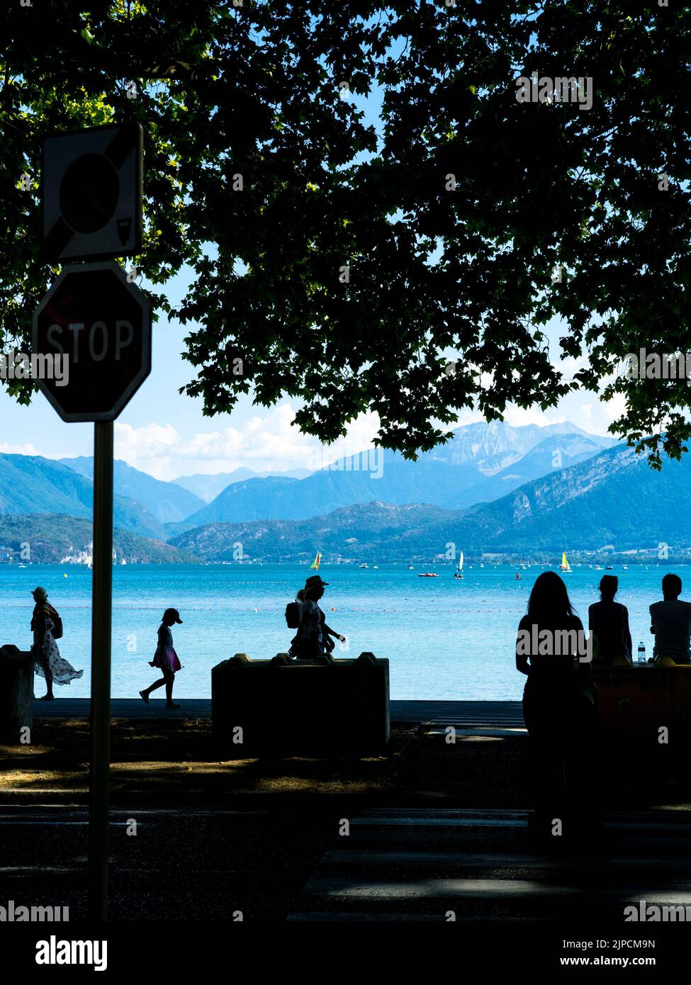 Haute savoie silhouette hi-res stock photography and images - Alamy