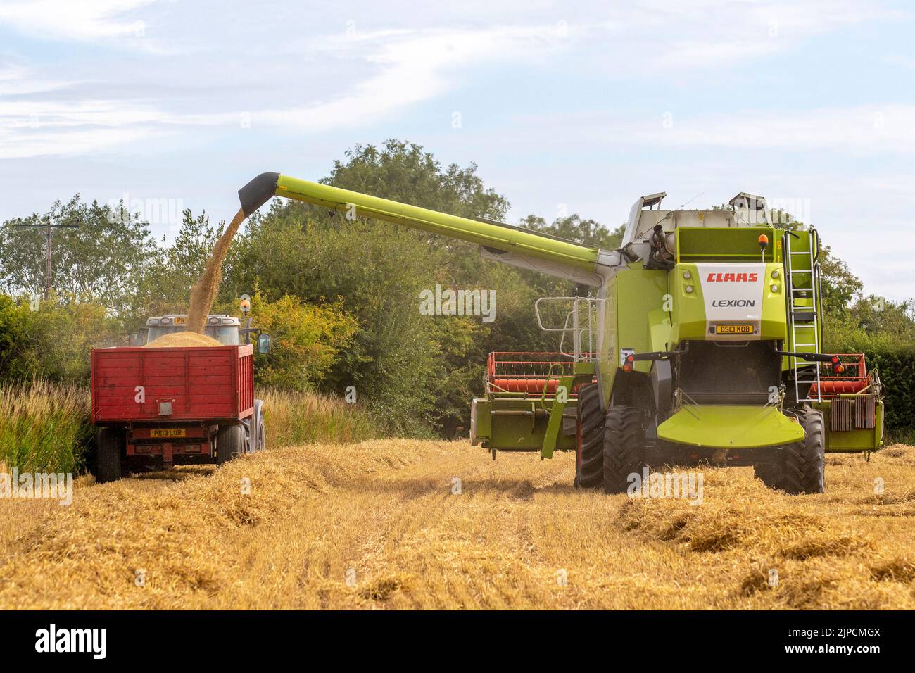 Old claas combine harvester hi-res stock photography and images - Alamy