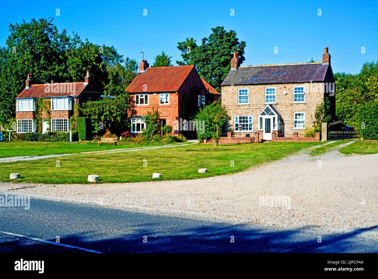 Flaxton village hi-res stock photography and images - Alamy