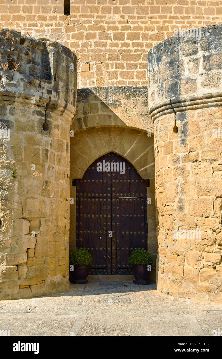 Main door of Sajazarra castle, La Rioja, Spain Stock Photo - Alamy