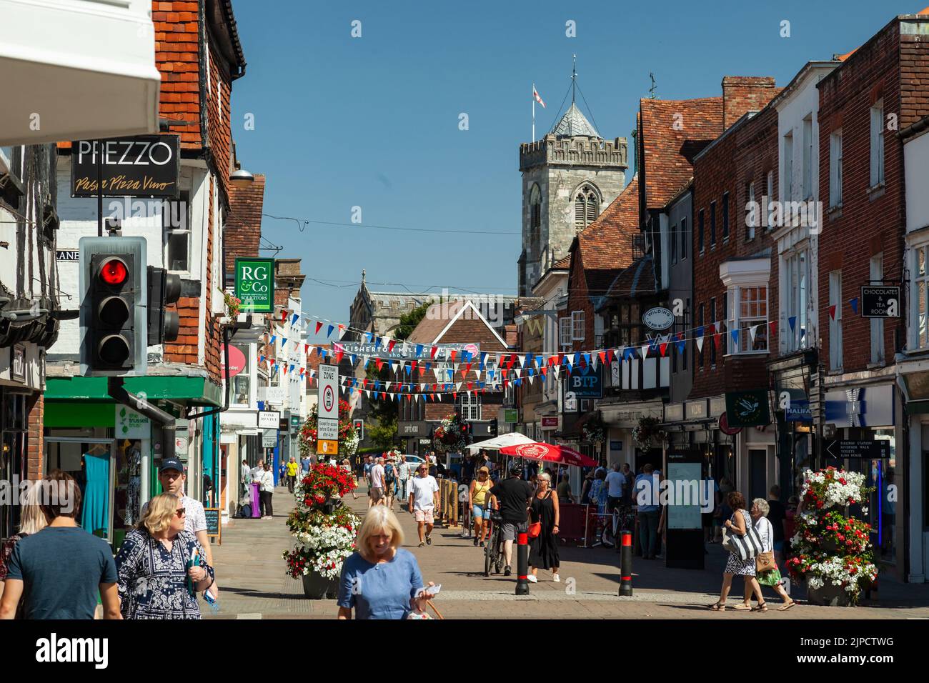 Summer afternoon on High Street in Salisbury, Wiltshire, England Stock ...