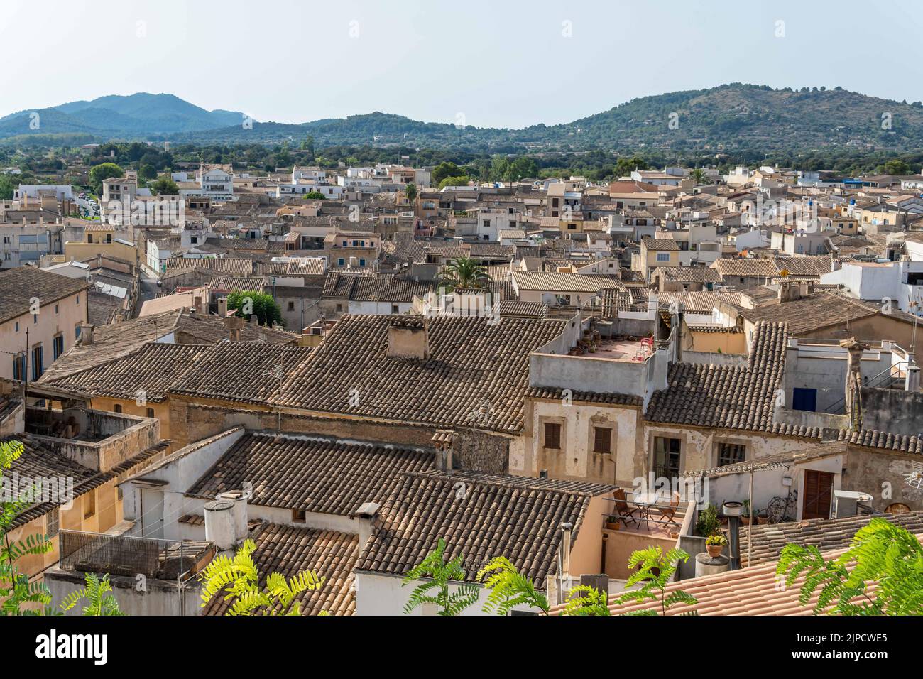 Traditional buildings arta hi-res stock photography and images - Alamy