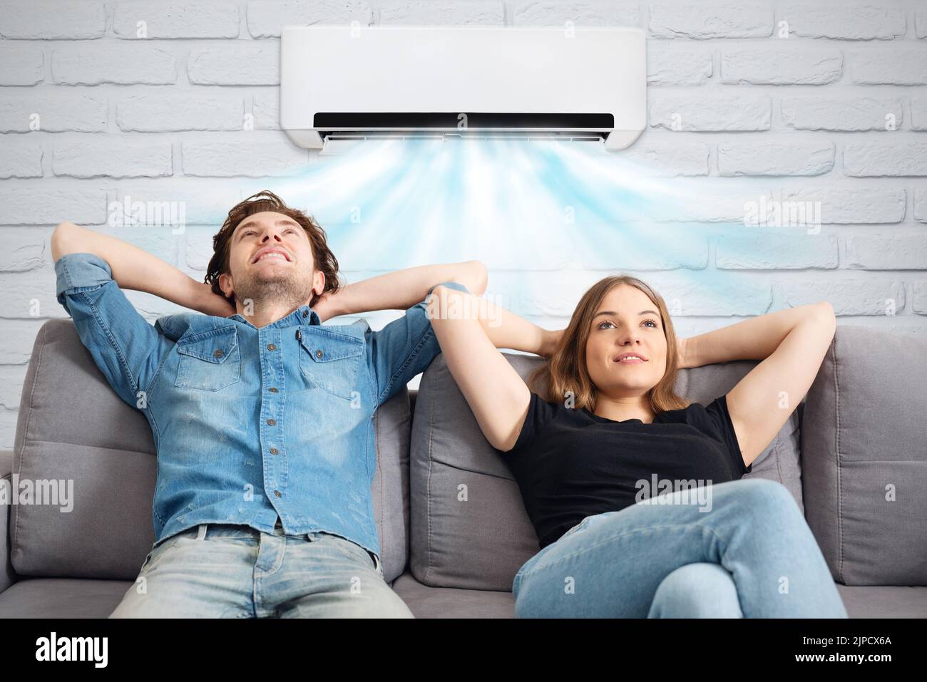 Sitting under fan hi-res stock photography and images - Alamy